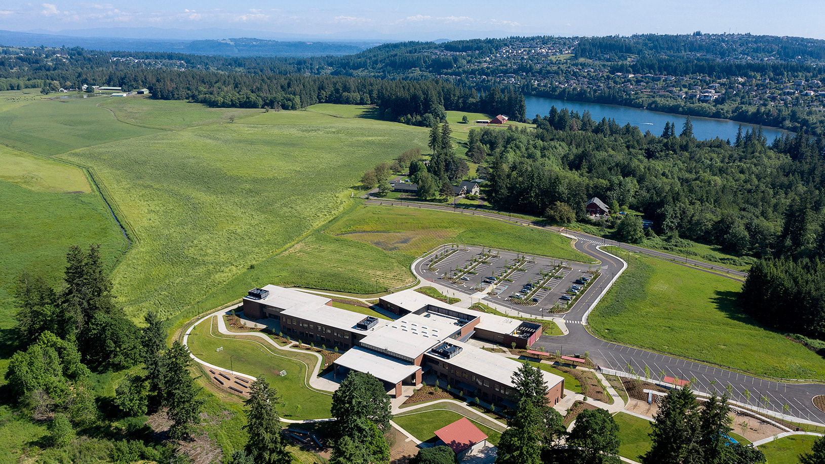 Lacamas Lake Elementary School - Knot